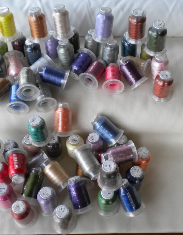 fils à broder machine lot de 65 | Coq en Patch, spécialiste du ...